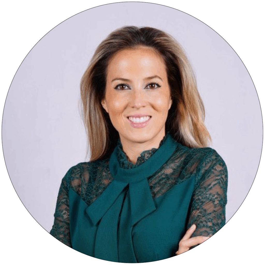 Courtney Sader Bio – AmCham Abu Dhabi