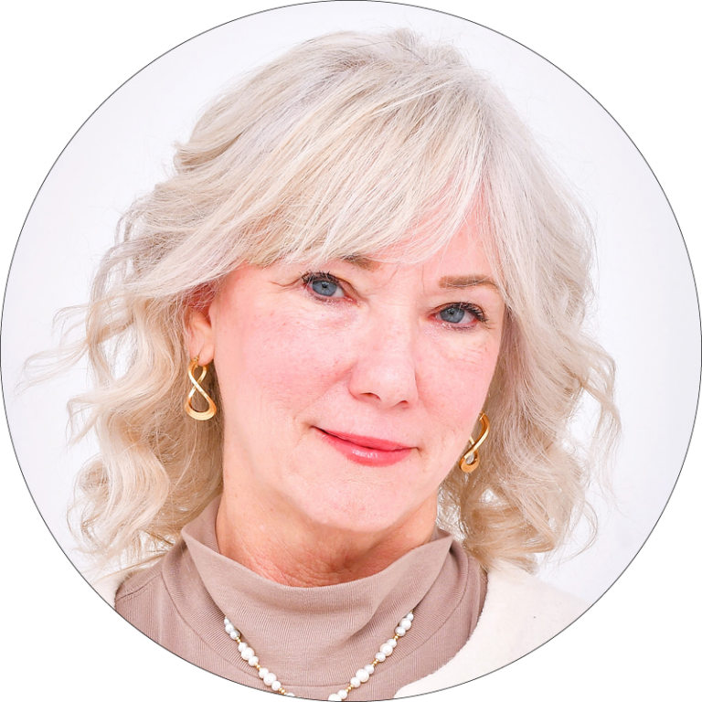 Kim Schofield Bio - AmCham Abu Dhabi